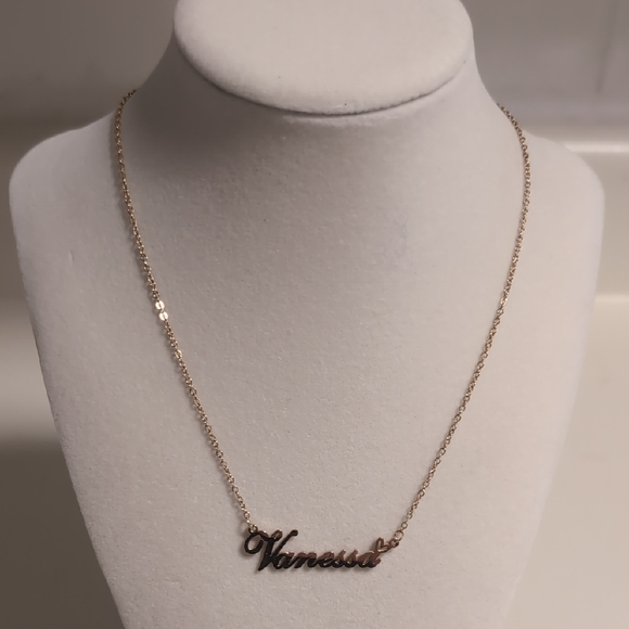 Jewelry | Gold Signature Heart Name Vanessa Chain Necklace | Poshmark